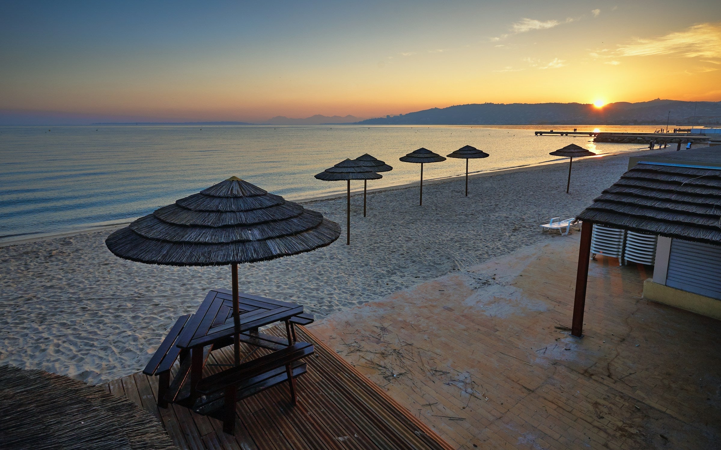 Bali Huts and Umbrella Kits – Island Outdoors Australia